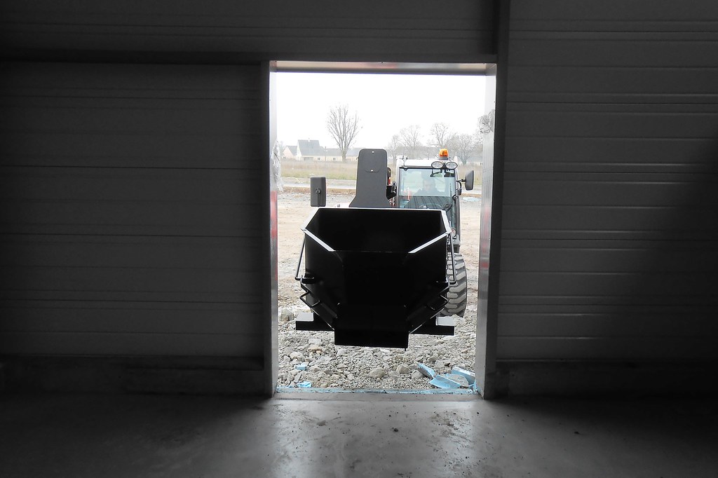 Concrete Skip | Parallel Ag