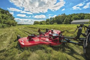 Batwing® Rotary Cutters | Parallel Ag