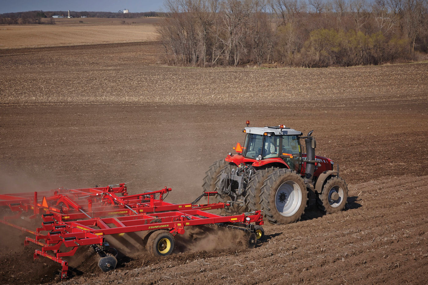 7700 Series Row Crop Tractors | Massey Ferguson | Parallel Ag