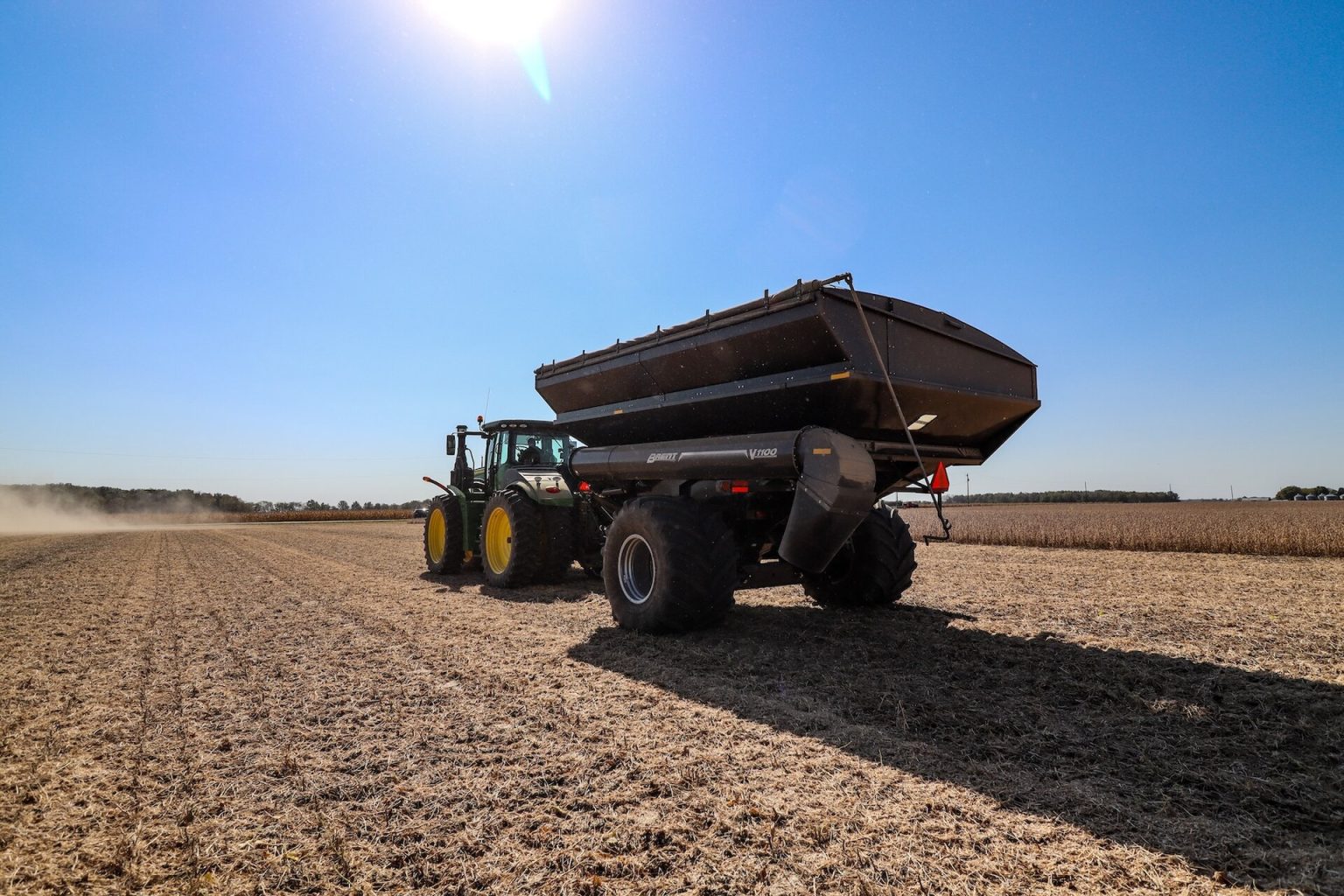 V Series Grain Cart | Parallel Ag