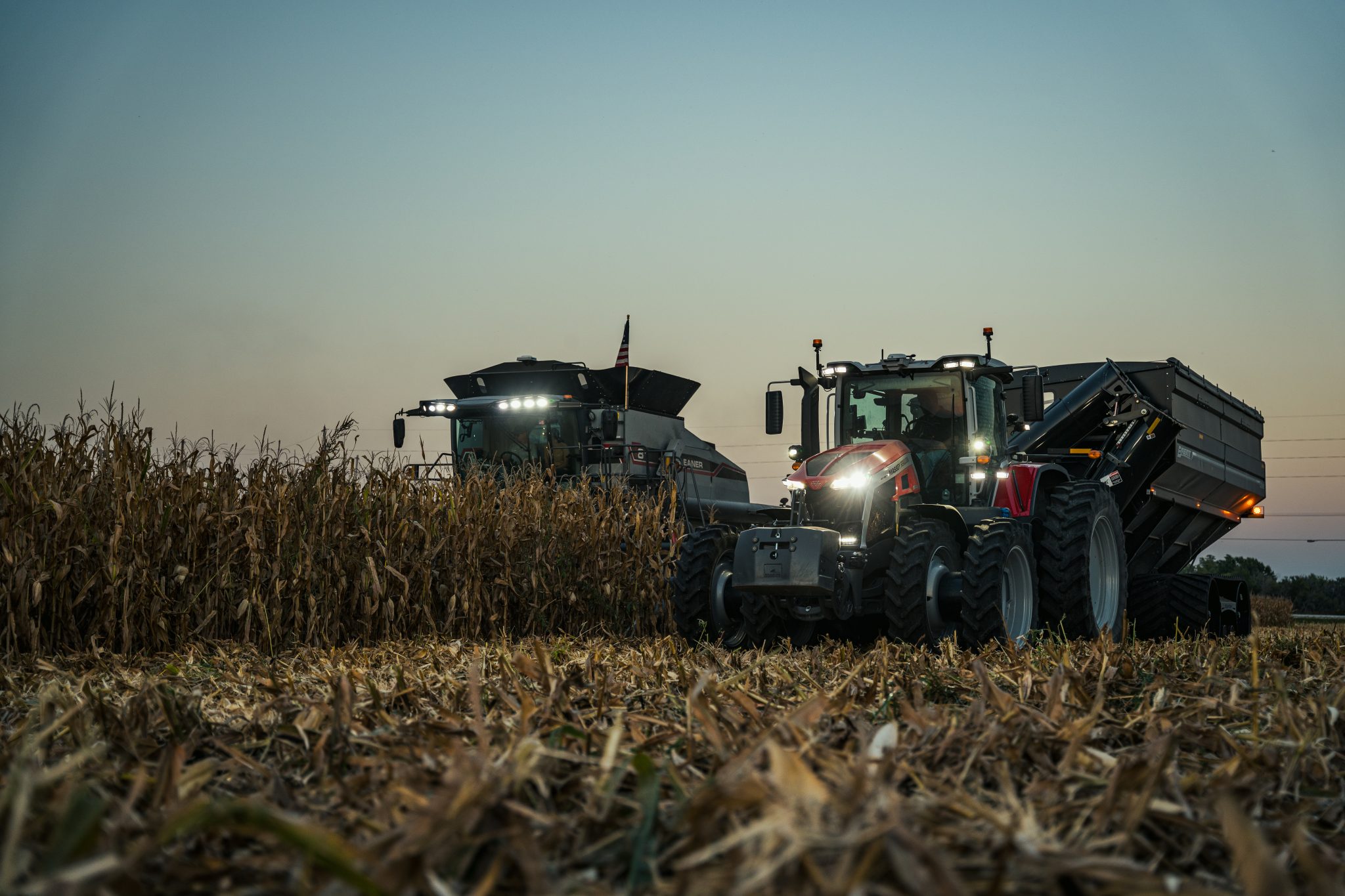 T Series Combines | Parallel Ag